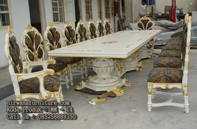 Meja Makan Istana Model Italian | Furniture Jati Jepara